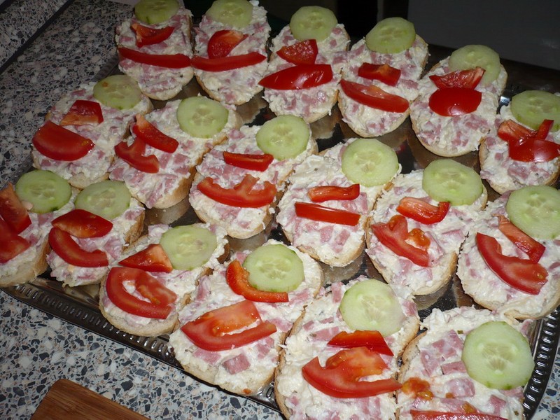 Celerové chlebíčky recept | Vaření.cz